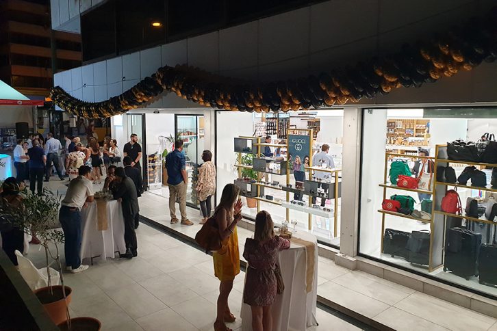 Ένα mini mall που θέλει να ανοίξει την «όρεξη» στους Κινέζους ...