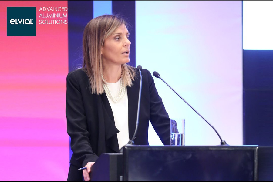 Ασημίνα Τζίκα | Fortunegreece.com