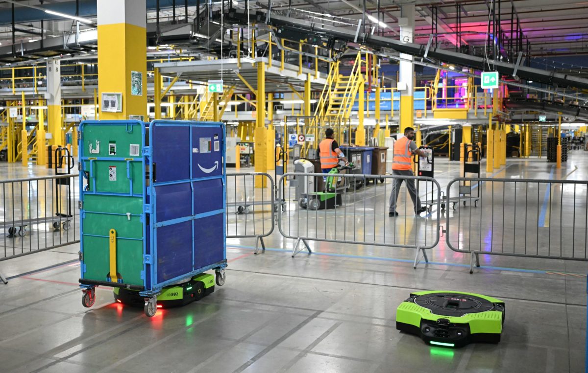 Amazon: Η νέα γενιά ρομπότ αποθηκών και η επιτάχυνση της ...